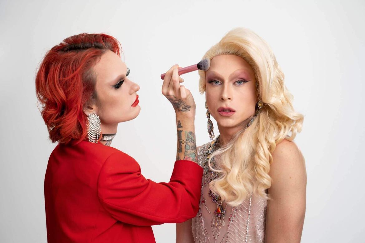 5 Principales consejos de maquillaje para mujeres trans: Transformación ...